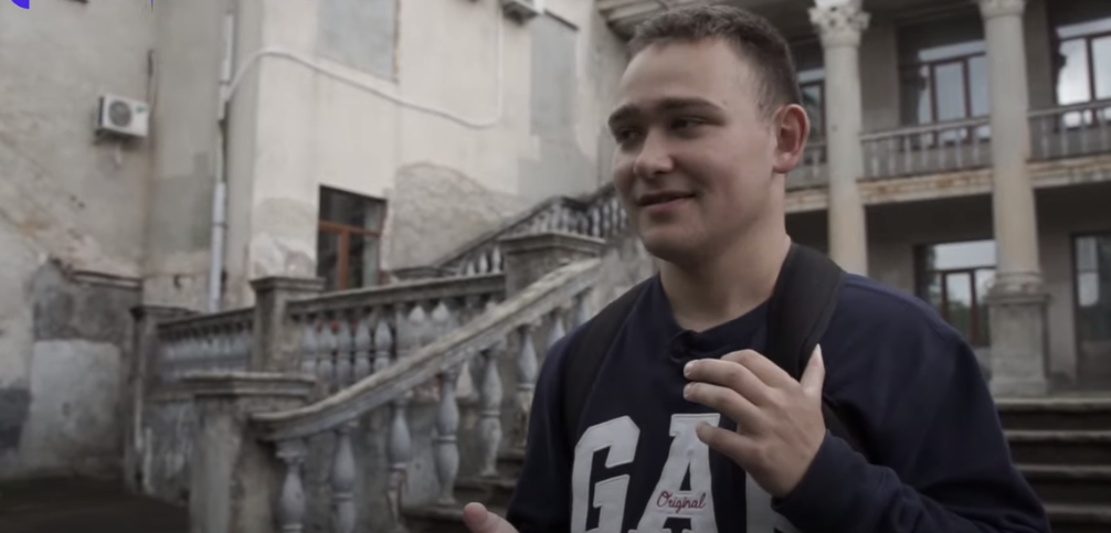 Хто з Калуша — той любить Kalush. Хто не з Калуша — той теж любить ...