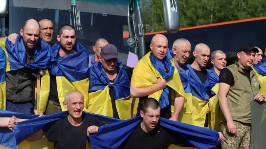 З полону повернулися троє захисників з Івано Франківщини ВІКНА